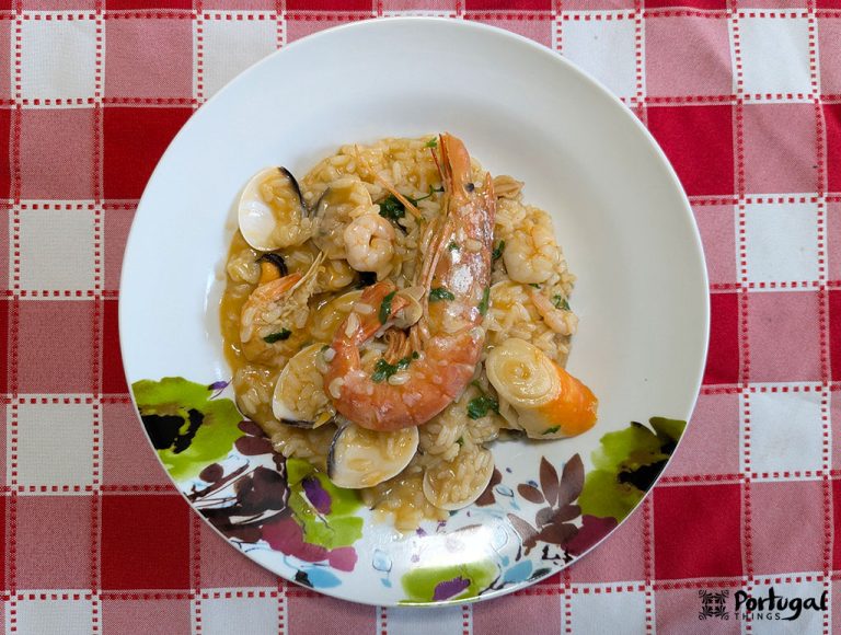 Easy and Delicious Portuguese Seafood Rice: Traditional Recipe Step by ...
