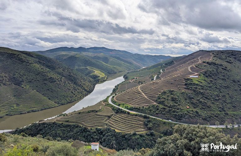 Côa Walkways – A Short but Stunning Trail in the Côa Valley – Portugal ...